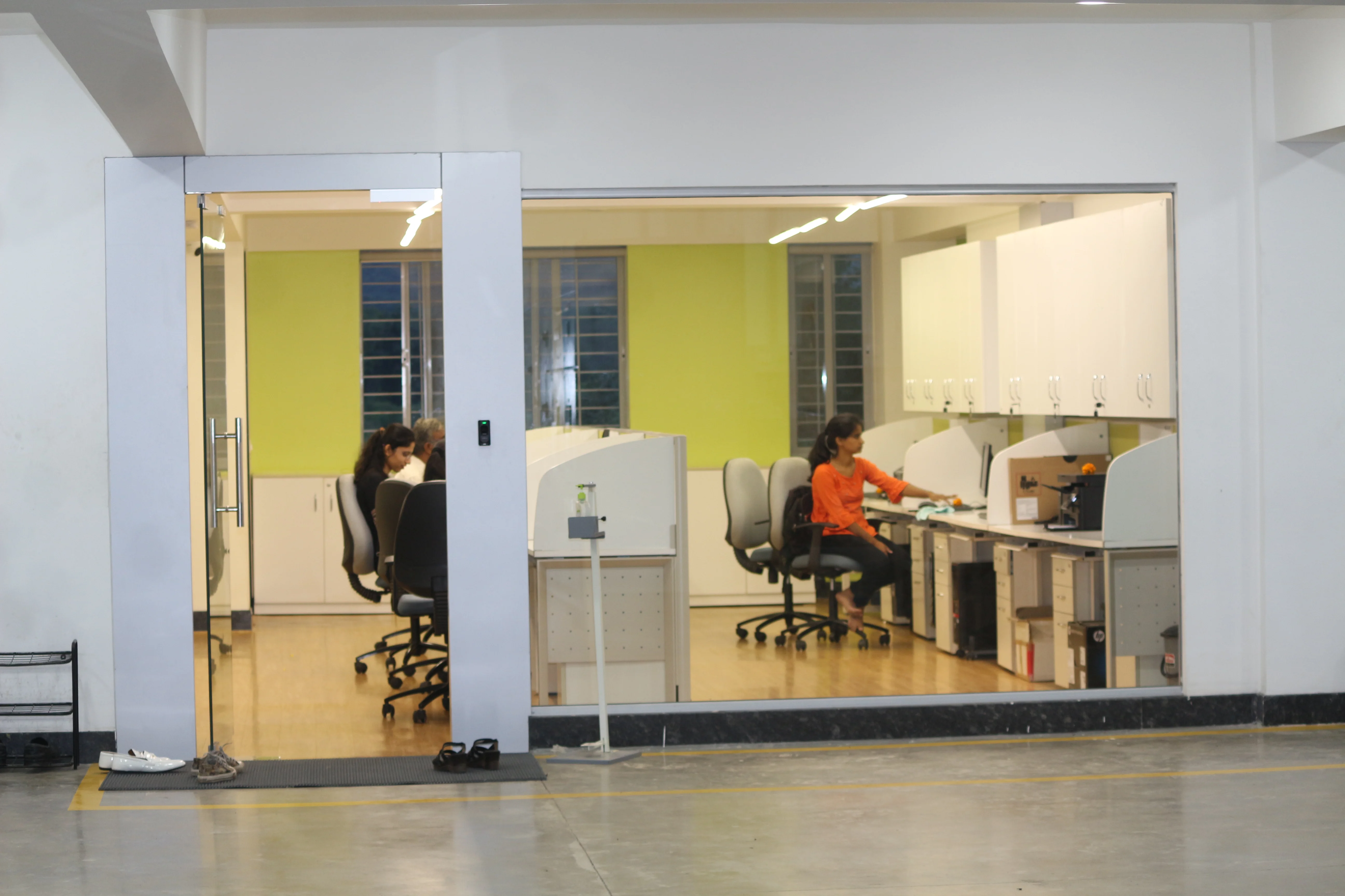 Highly Equipped Manufacturing Unit to fulfill all the Electrification Requirement